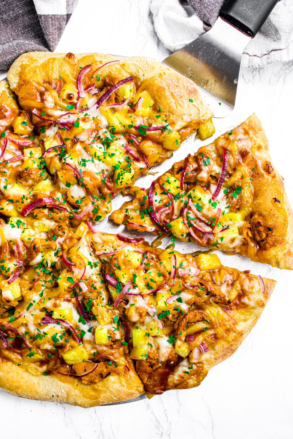 Vegan BBQ Chicken Pizza (with soy curl chicken!)